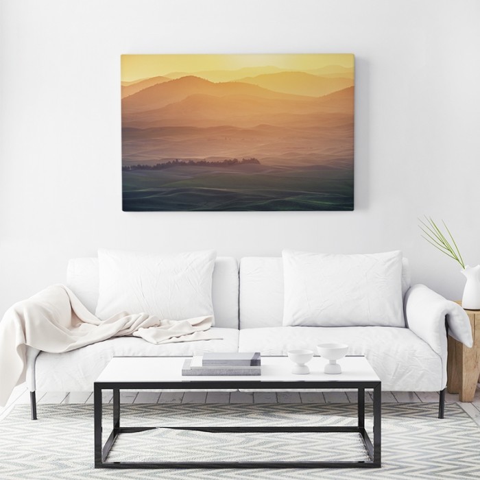 Stilfuld fotolærred med Mountains in backlight fra Canvaspicasso